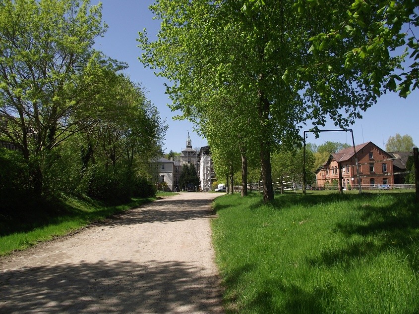 mehr Schlösser mit dem gleichen Namen Rantzau